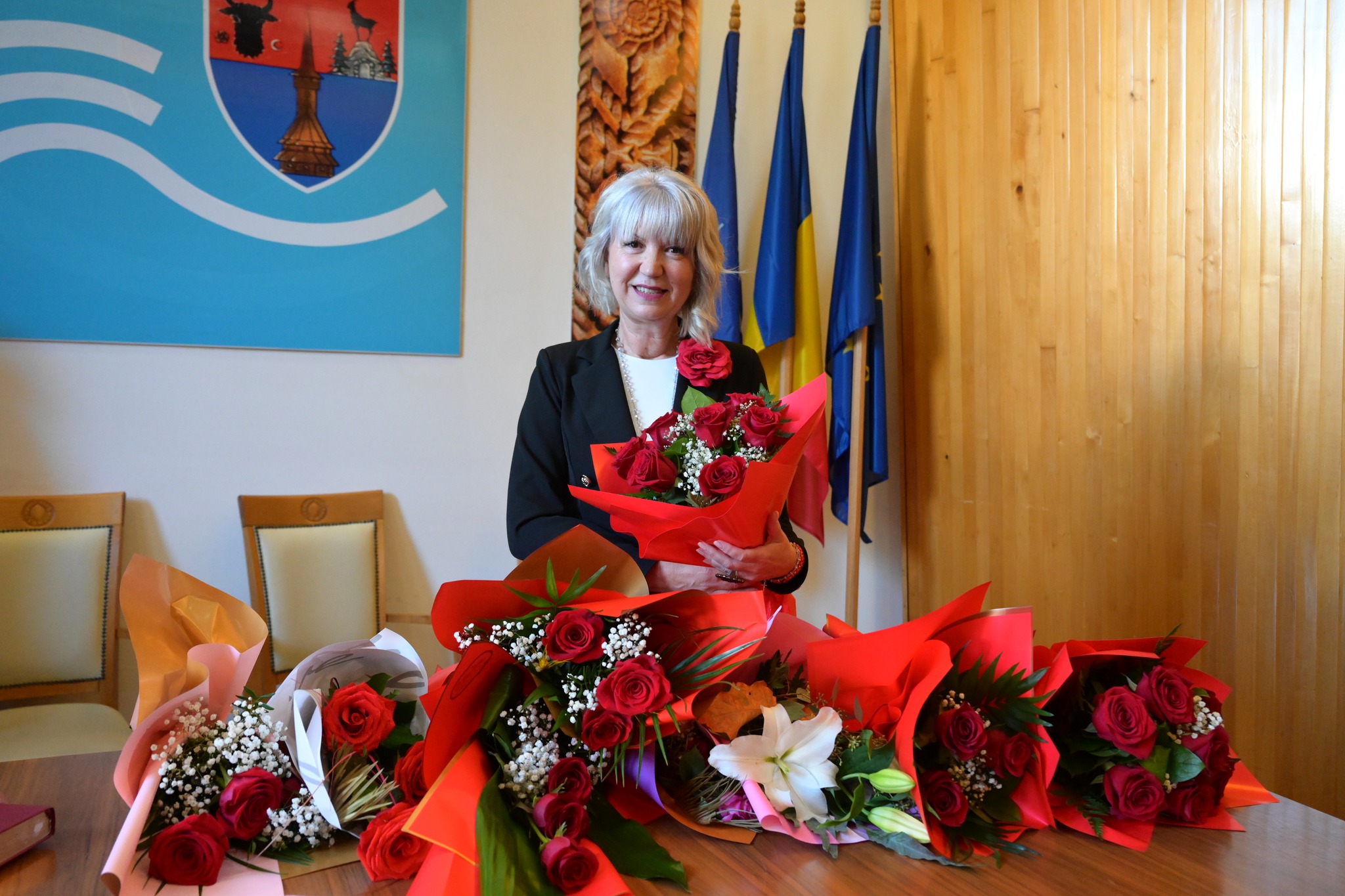 Liliana Moga a fost învestită în funcția de subprefect al județului ...